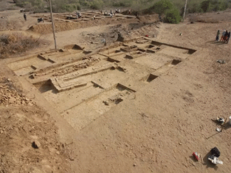Excavations offer insight into early Harappan phase burial customs ...